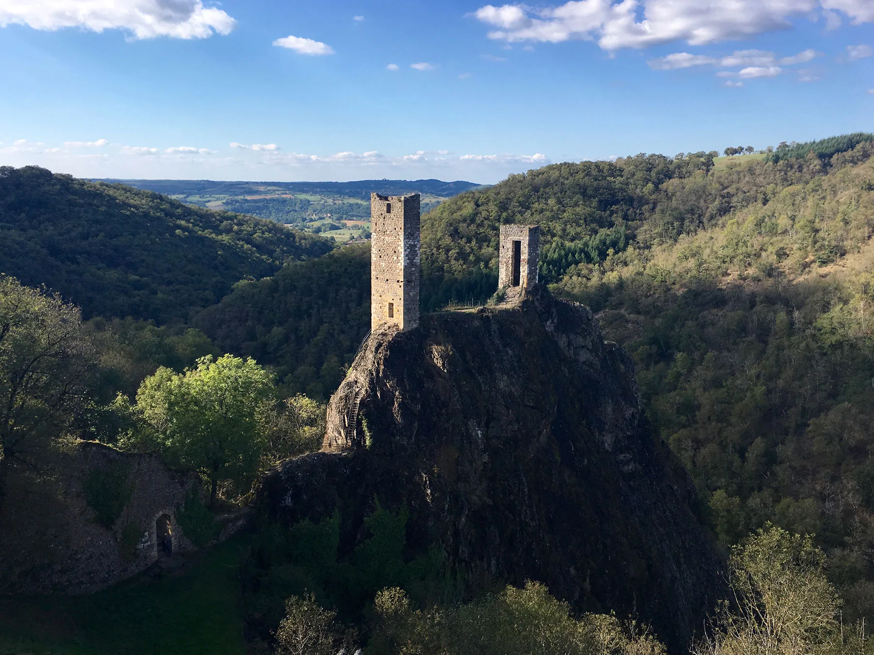 Peyrusse-le-Roc, joyau médiéval en France